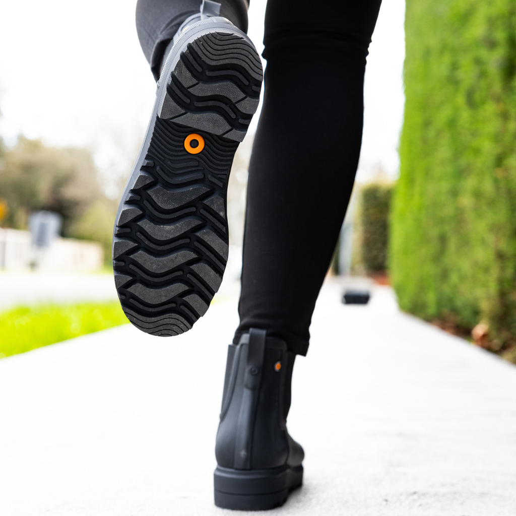BOGS Holly Chelsea Womens Boots Black | Free Express Shipping $120 – Bstore